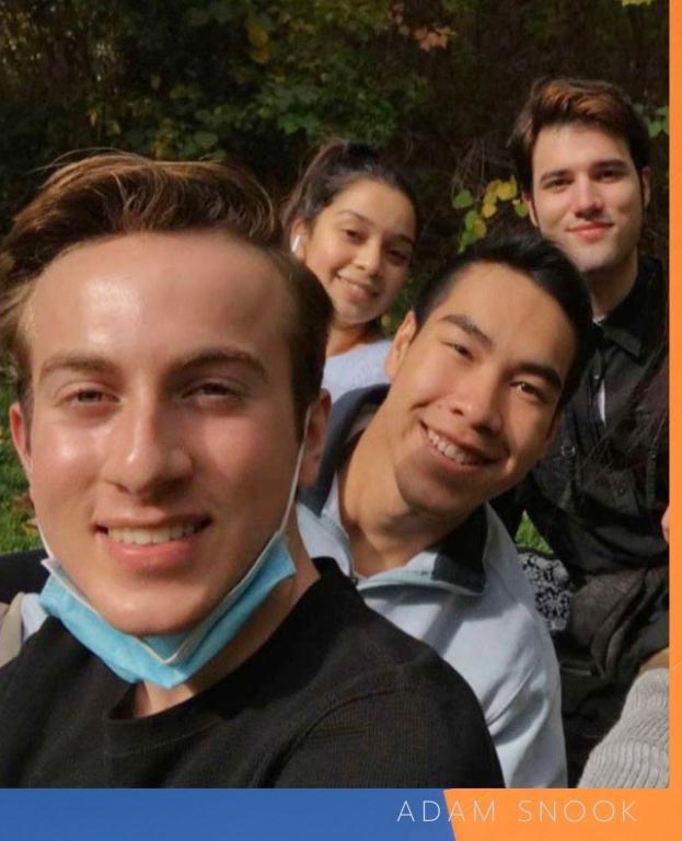 อดัม สนุ๊ก (Adam Snook) เล่าเรื่องชีวิตวัยเรียนในอเมริกา ที่นี่…คือ ...